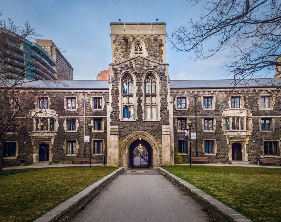 The Ultimate Guide to University of Toronto Residences - Society19 Canada