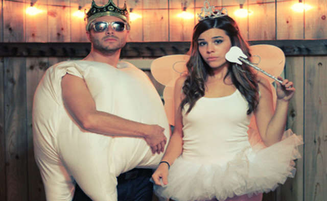 30 Best Duo Halloween Costumes For BFFs - Society19