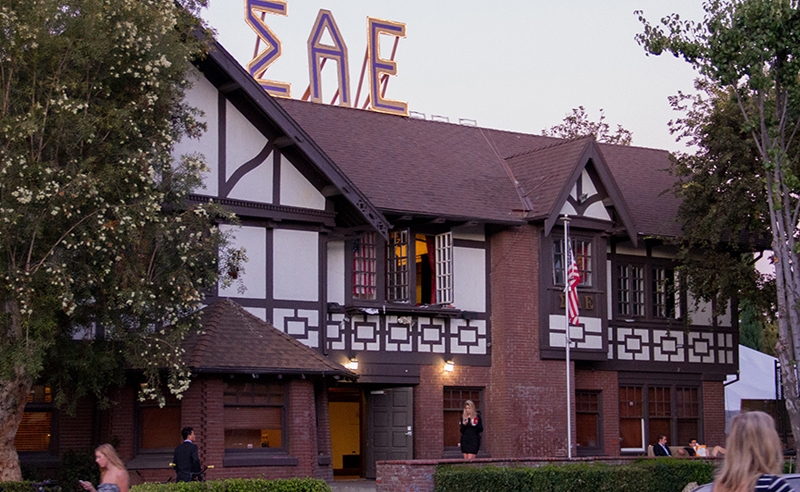 Ultimate Guide To The Party Scene At USC - Society19