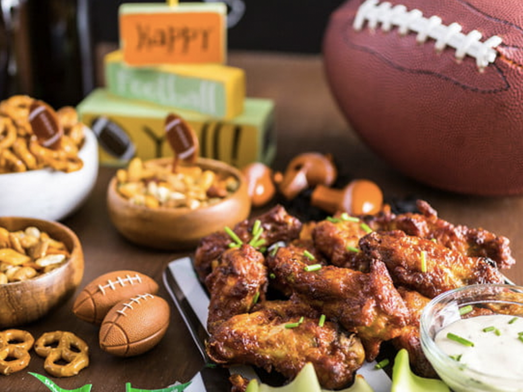 Best Foods For Watching The Football Game That Will Feed Everyone ...